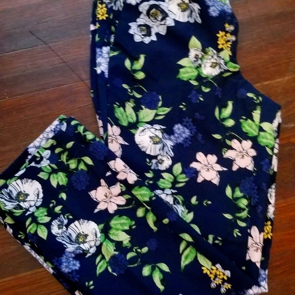 Grayson | Pants & Jumpsuits | Grayson Blue Flower Pants | Poshmark